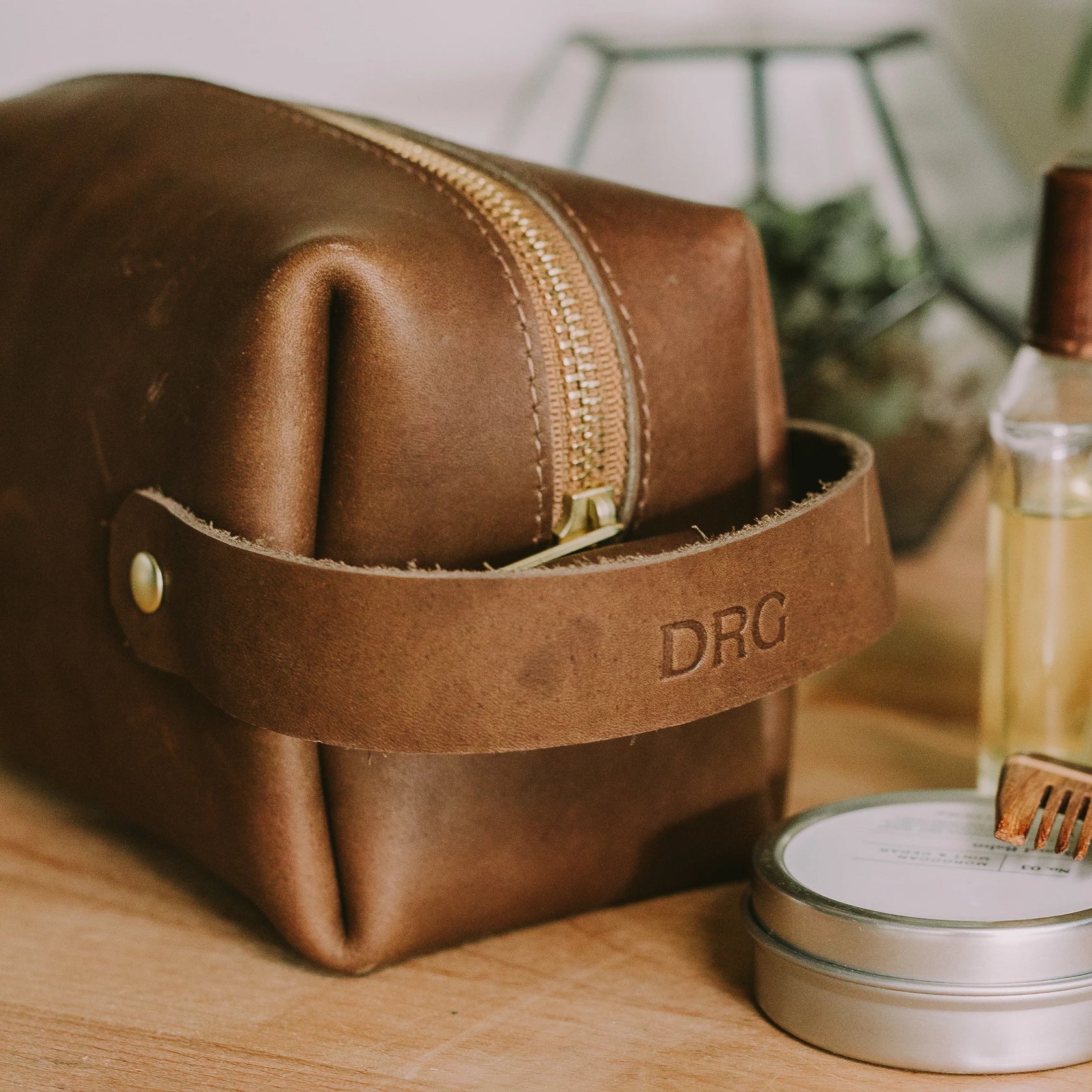 Personalized Genuine Leather Dopp Kit – Northwind Supply